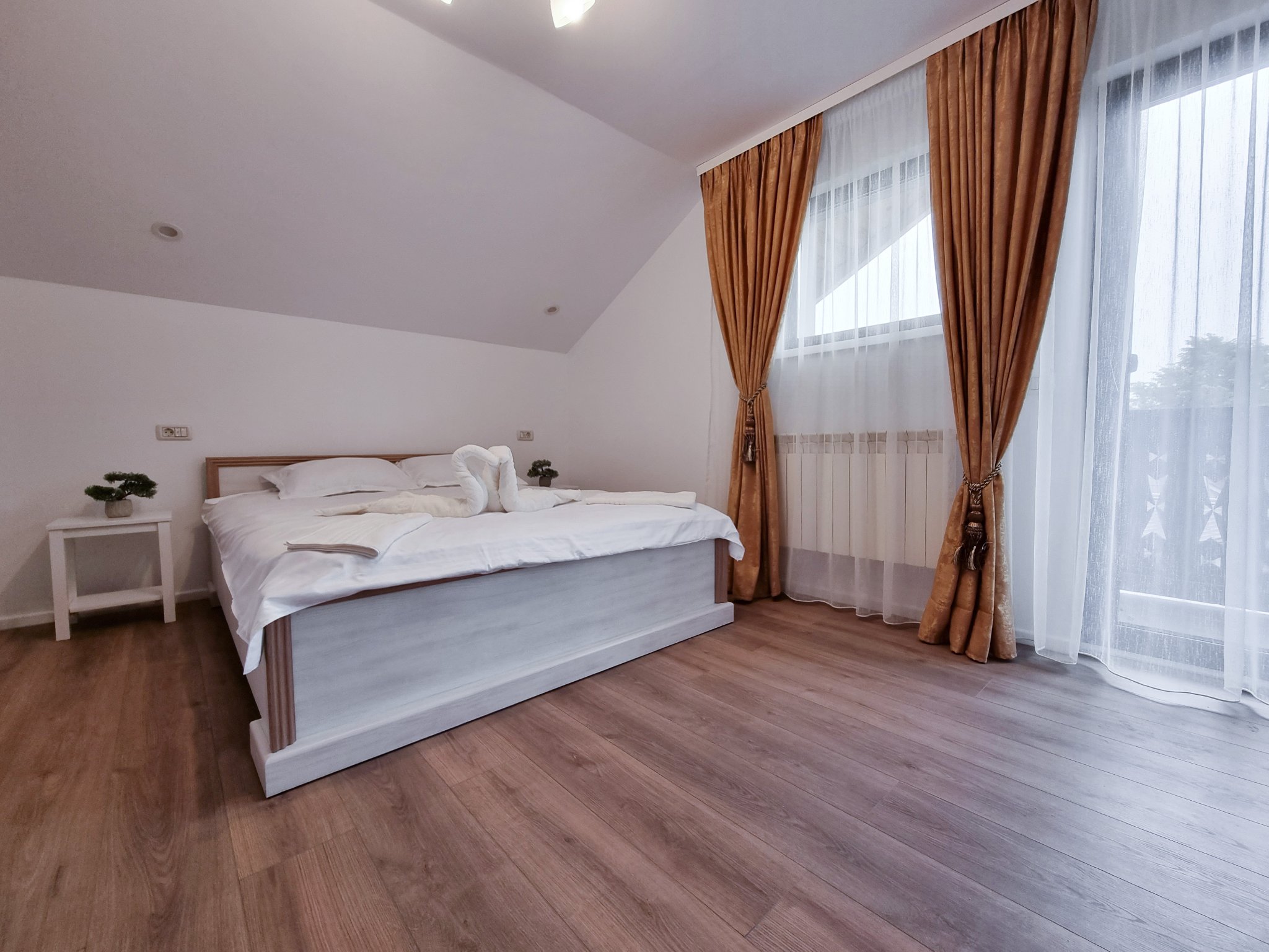 Ghid Turistic Moldovita